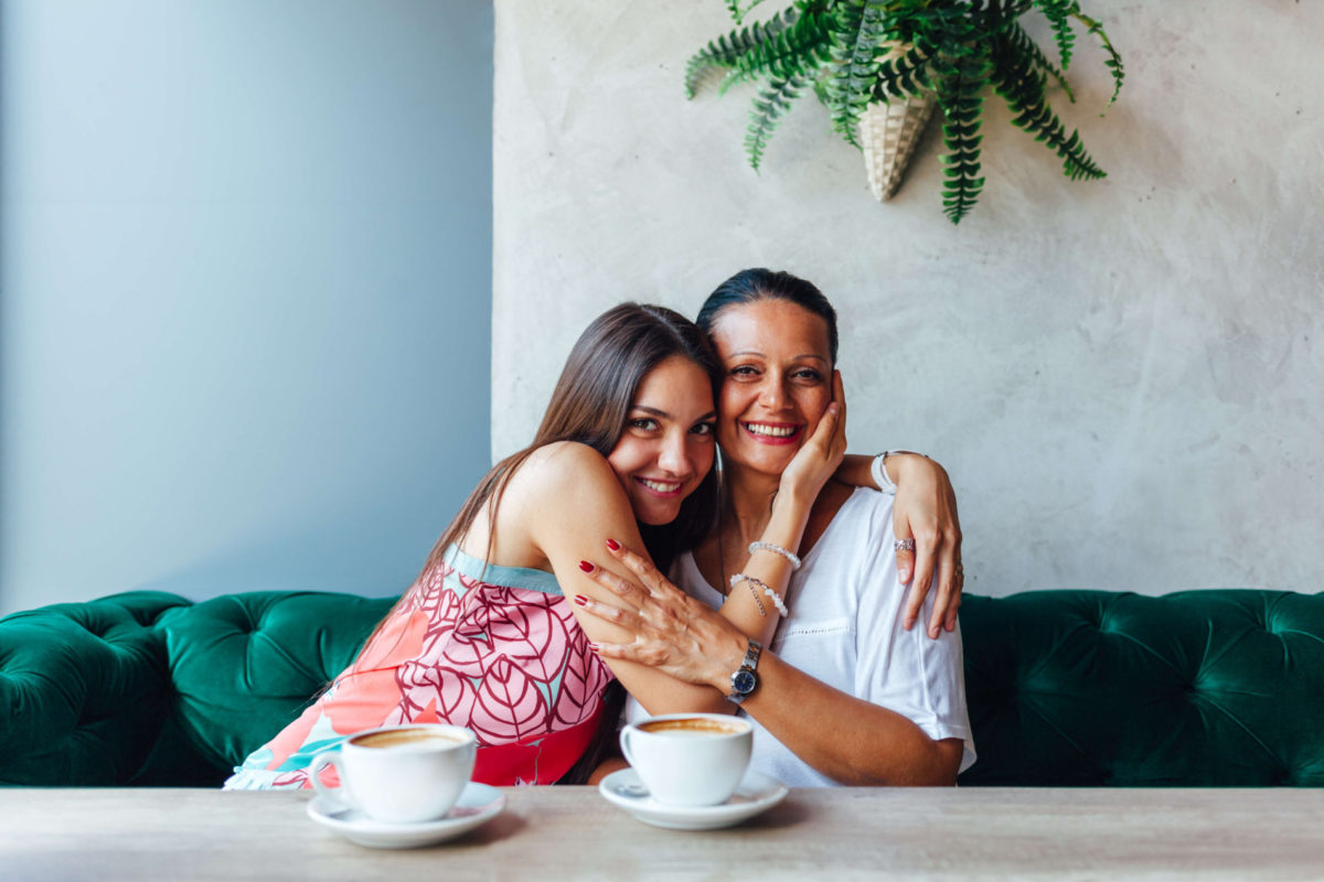 Secrets to a Strong Mother-Daughter Relationship - Project Bold Life
